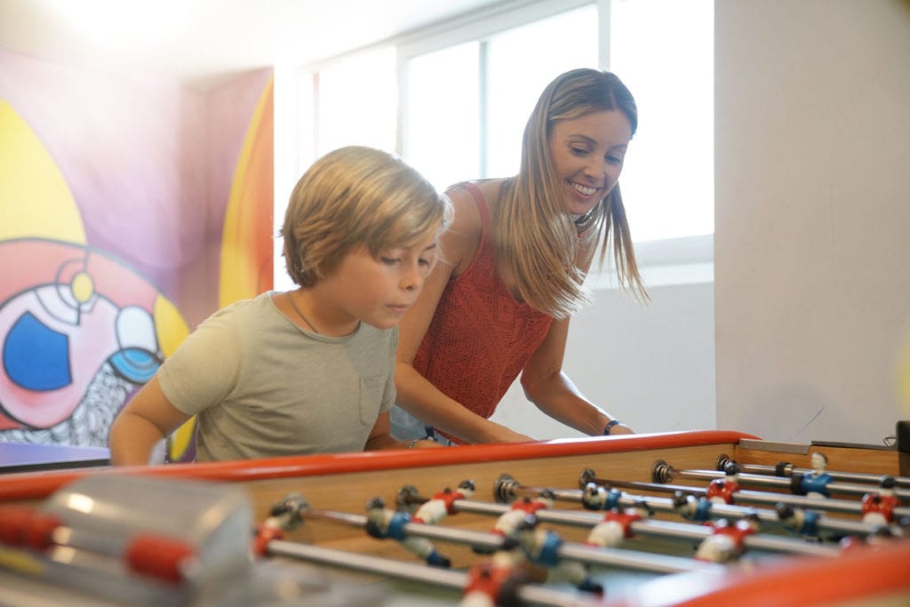 Indoor Games for Families: 3 Family Games to Play At Home...Kid ...